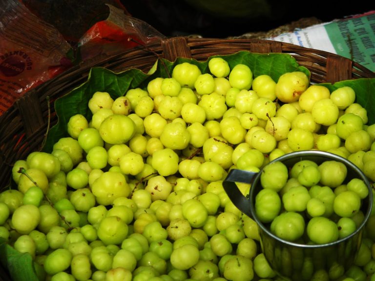 Nelli (Gooseberry) Jam - A Sri Lankan Jam recipe | Peckish Me